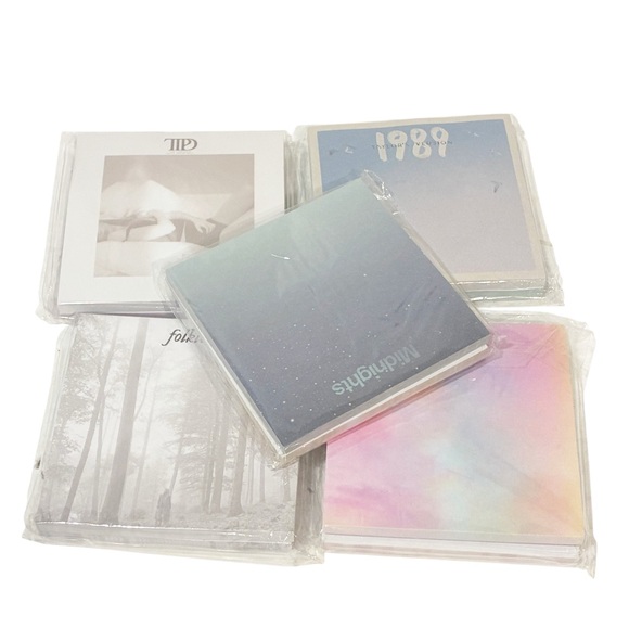 Taylor Swift | Office | Taylor Swift Stationary Post It Notes Album ...